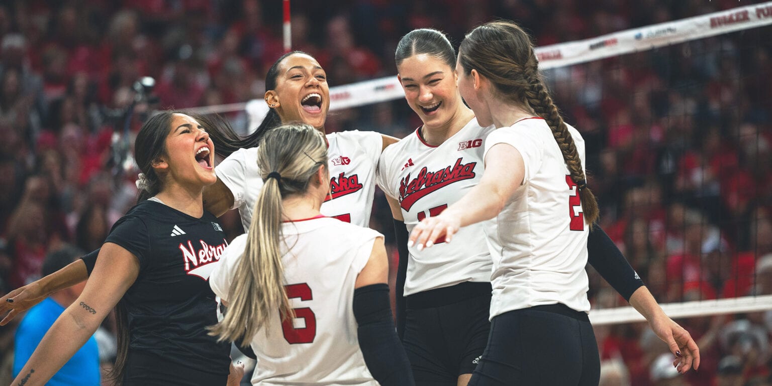 2023 AVCA/TARAFLEX Division I WVB Poll - Nov. 13